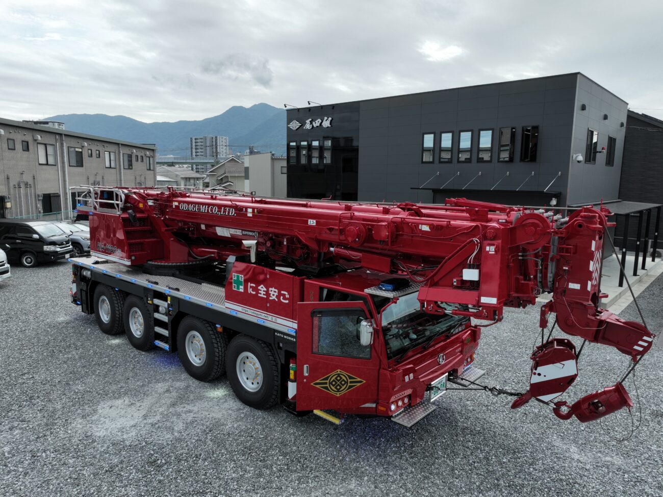 110tオールテレーンクレーン 納車 | 有限会社尾田組 福岡県北九州市の建設会社